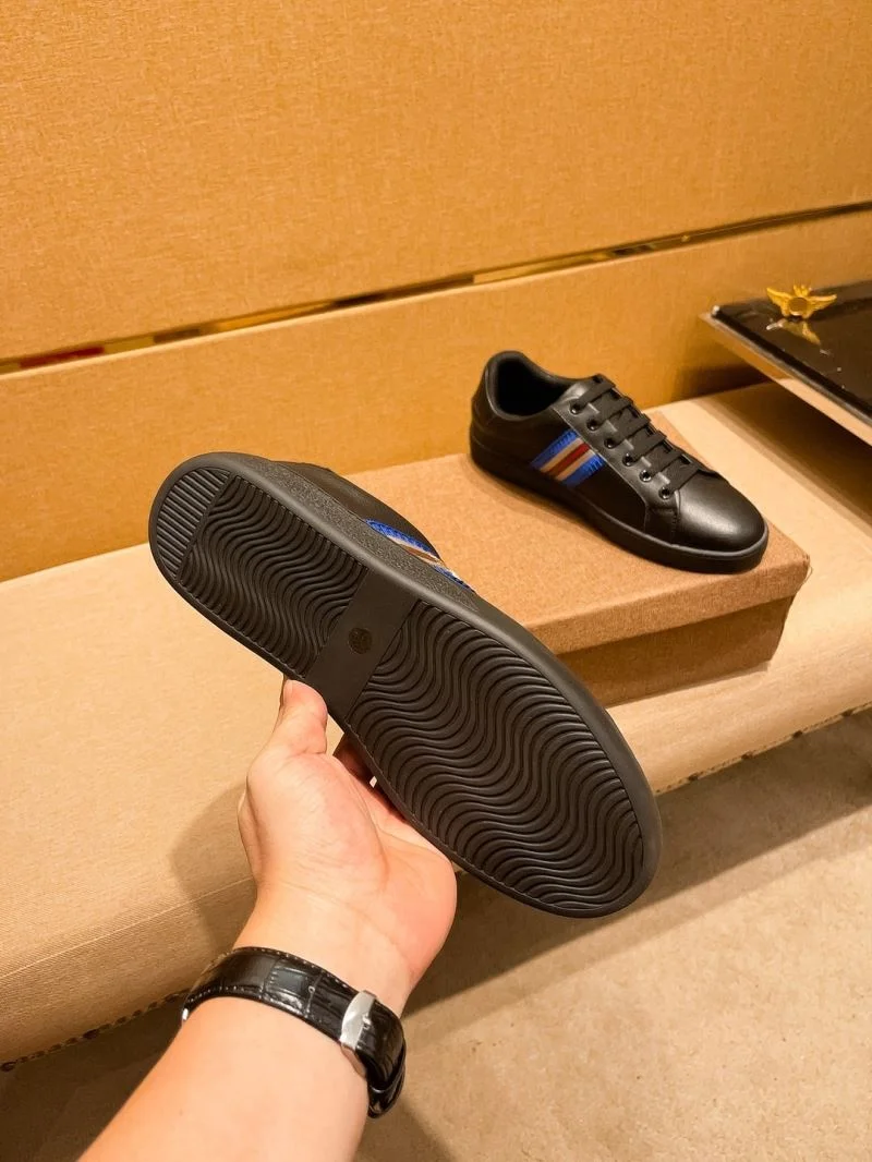 Official Gucci Low Shoes