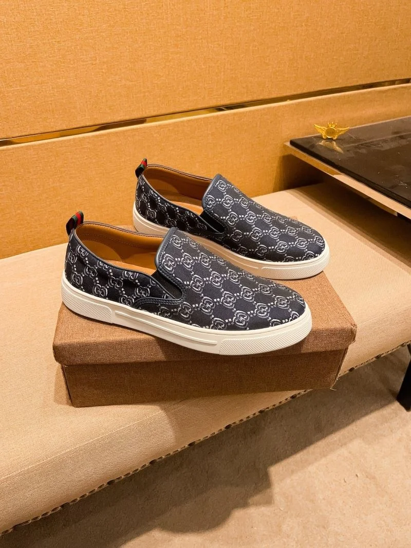Gucci Low Shoes