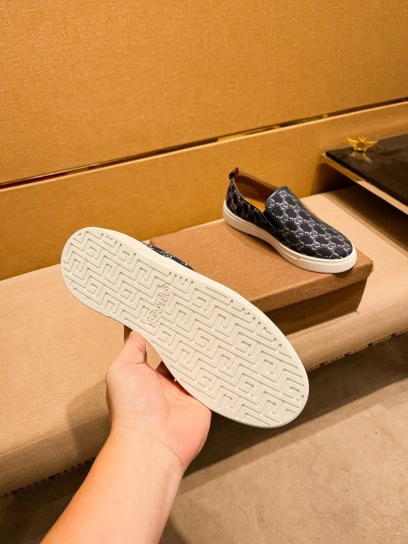 Top mirror Gucci Low Shoes