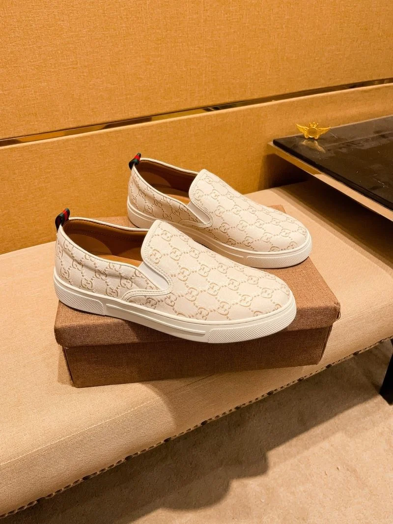 Gucci Low Shoes