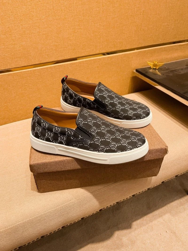 Gucci Low Shoes