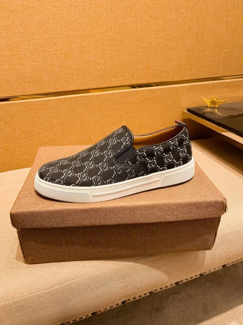 Top mirror Gucci Low Shoes