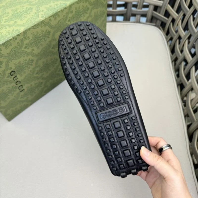 Original Gucci Low Shoes