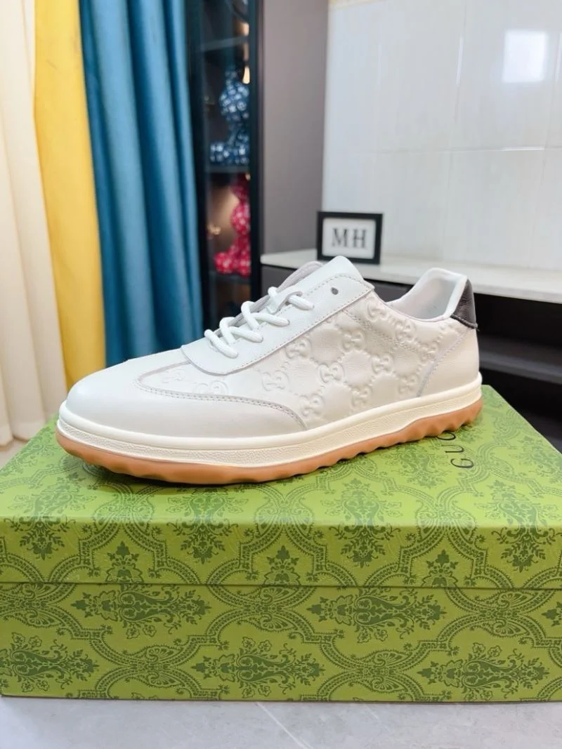 Top match Gucci Low Shoes