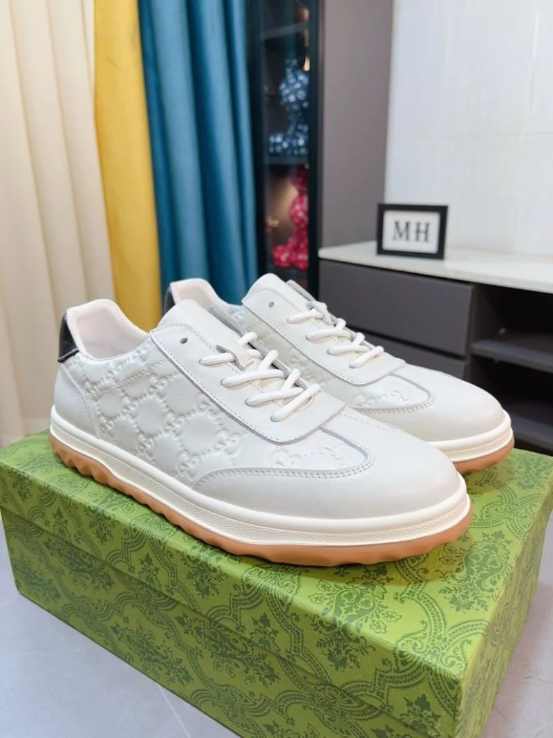 Top match Gucci Low Shoes