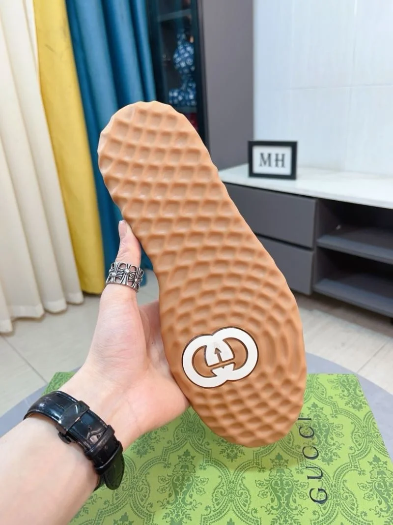 Top match Gucci Low Shoes