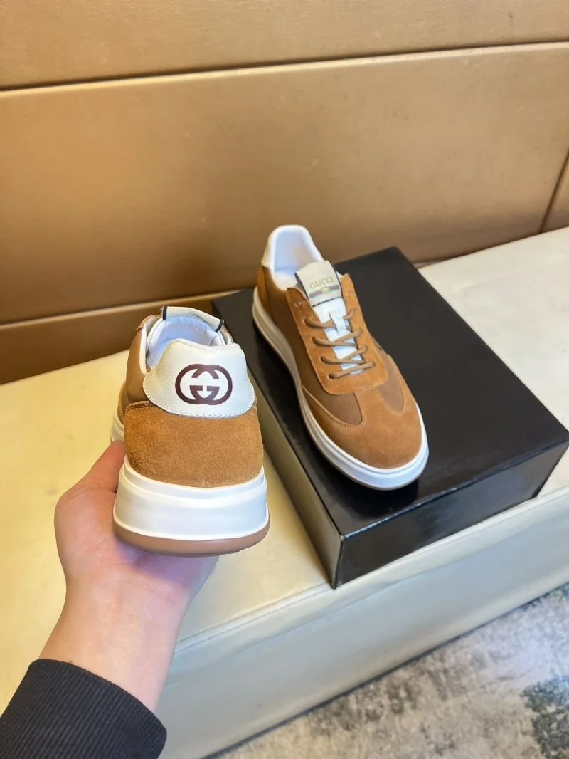Value-priced Gucci Low Shoes