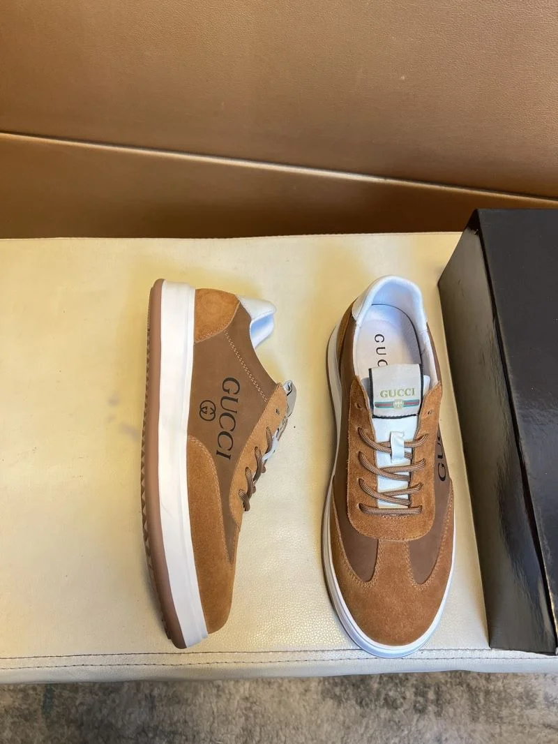 Value-priced Gucci Low Shoes