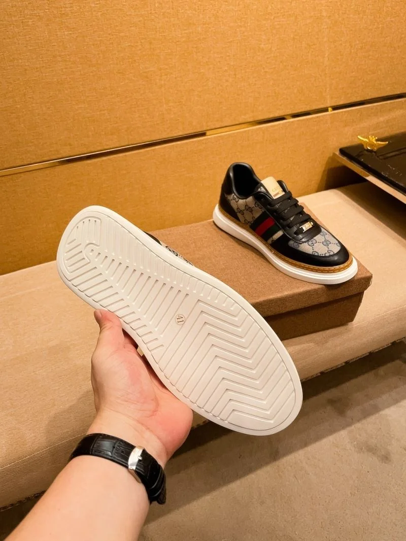 Top mirror Gucci Low Shoes