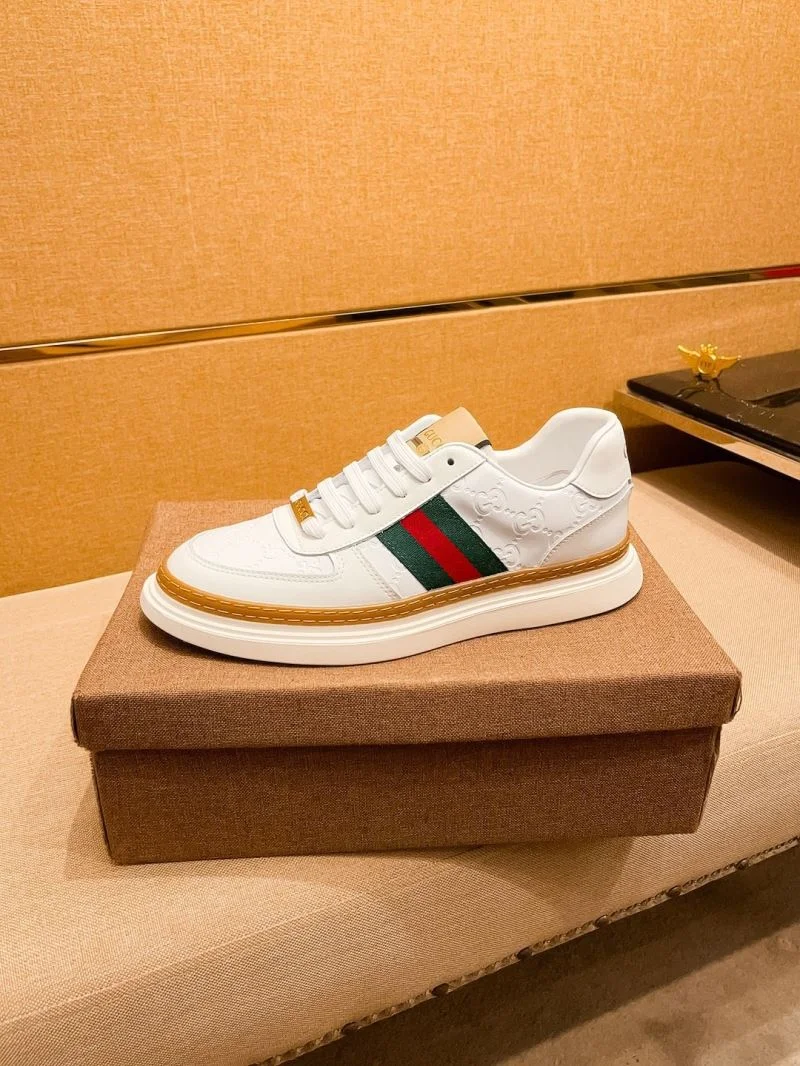 Precise copy Gucci Low Shoes