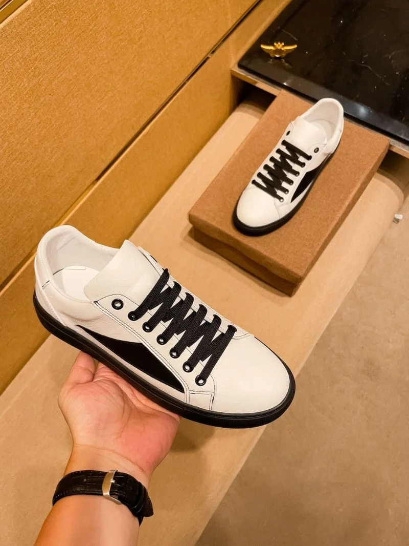 Exact replica Gucci Low Shoes