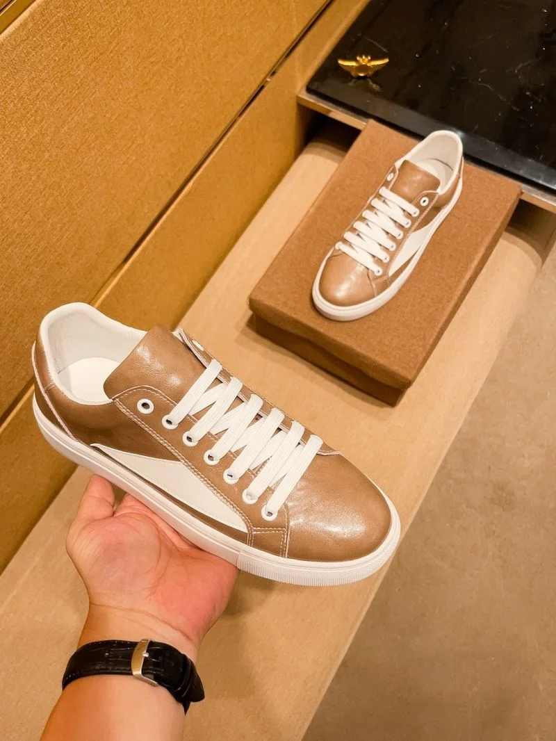 Precise copy Gucci Low Shoes