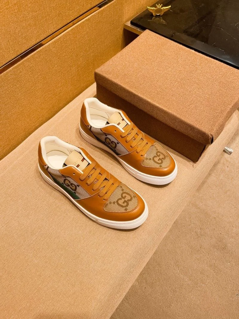 Bargain Gucci Low Shoes