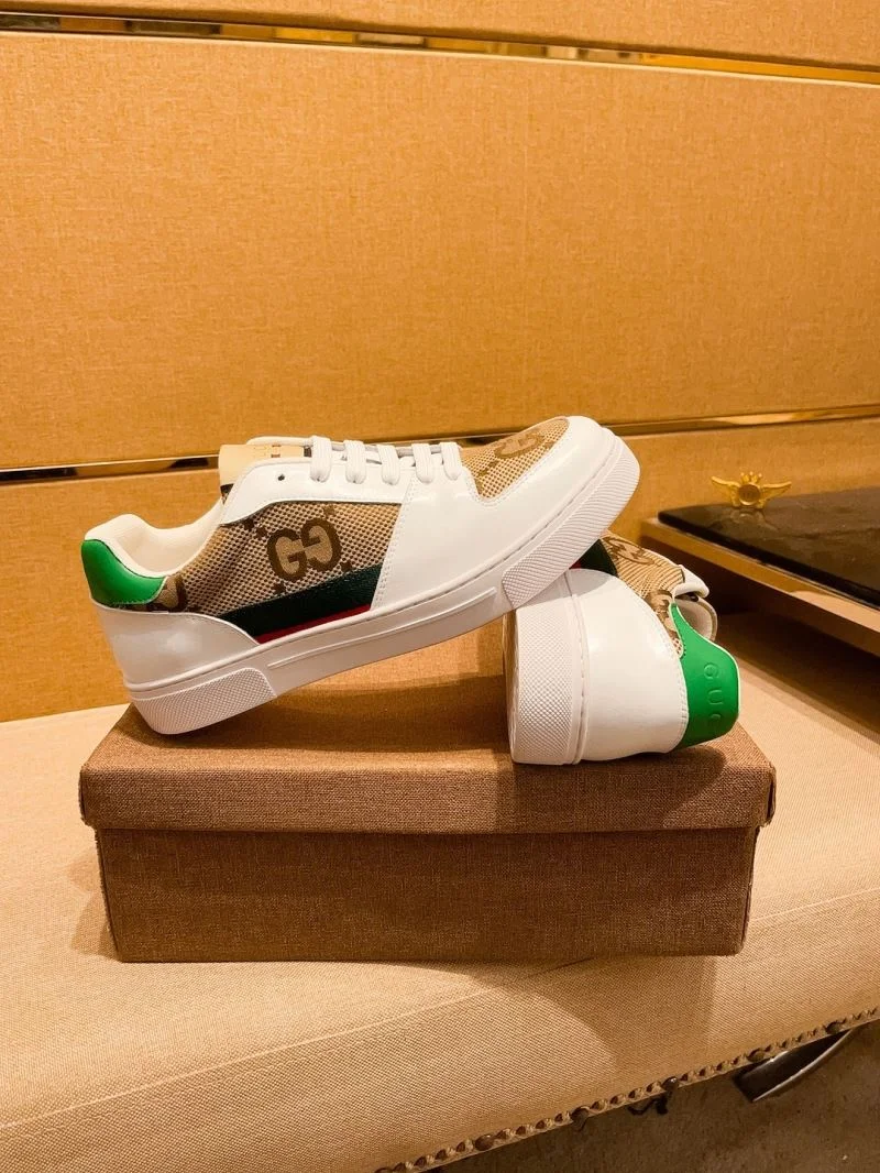 Reasonably priced Gucci Low Shoes