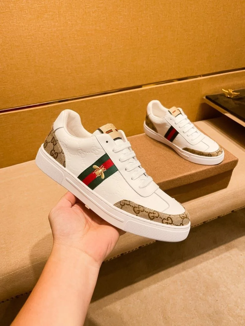 Low-cost Gucci Low Shoes