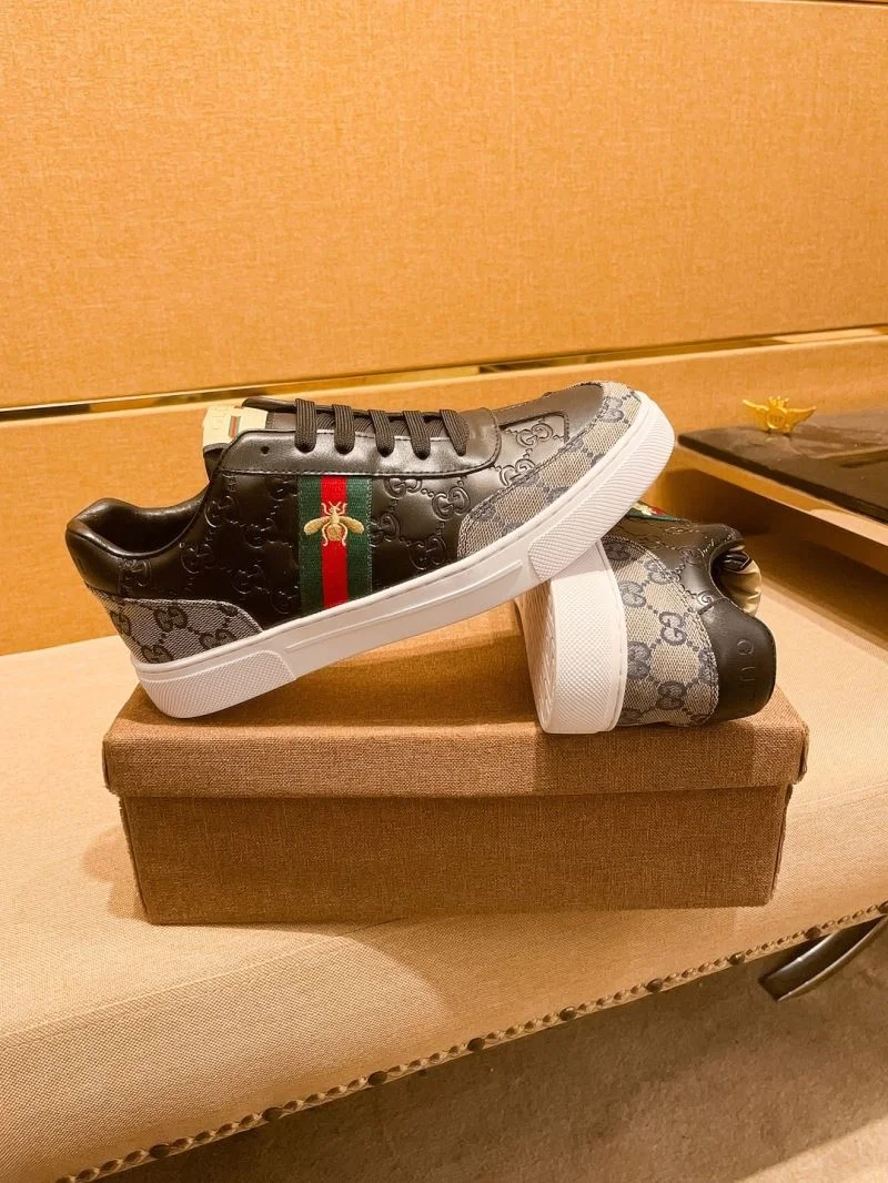 Genuine Gucci Low Shoes