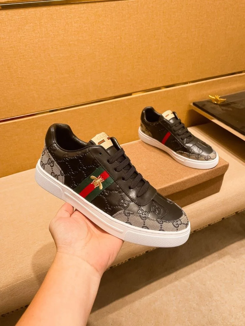 Genuine Gucci Low Shoes