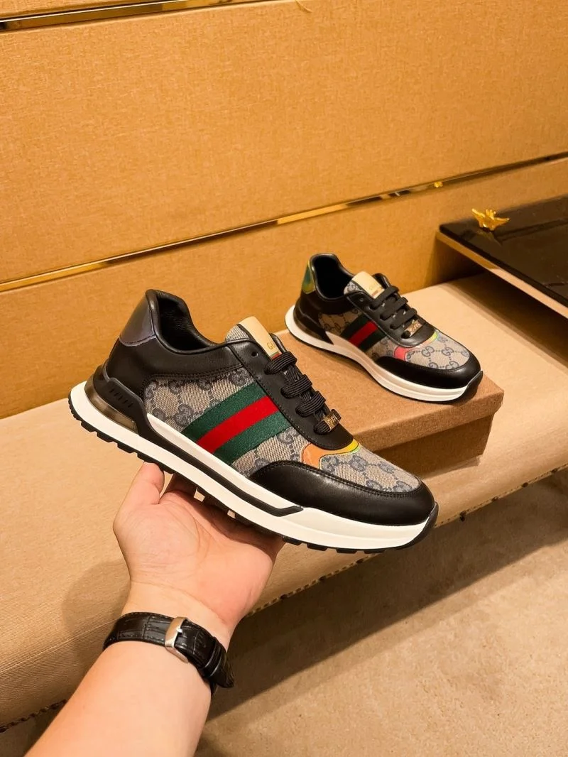 Top mirror Gucci Low Shoes