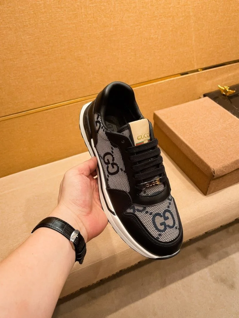Cut-rate Gucci Low Shoes