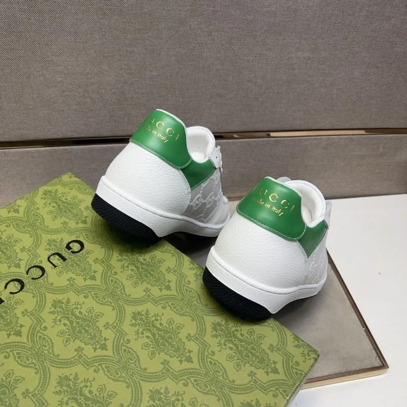 Bargain Gucci Low Shoes