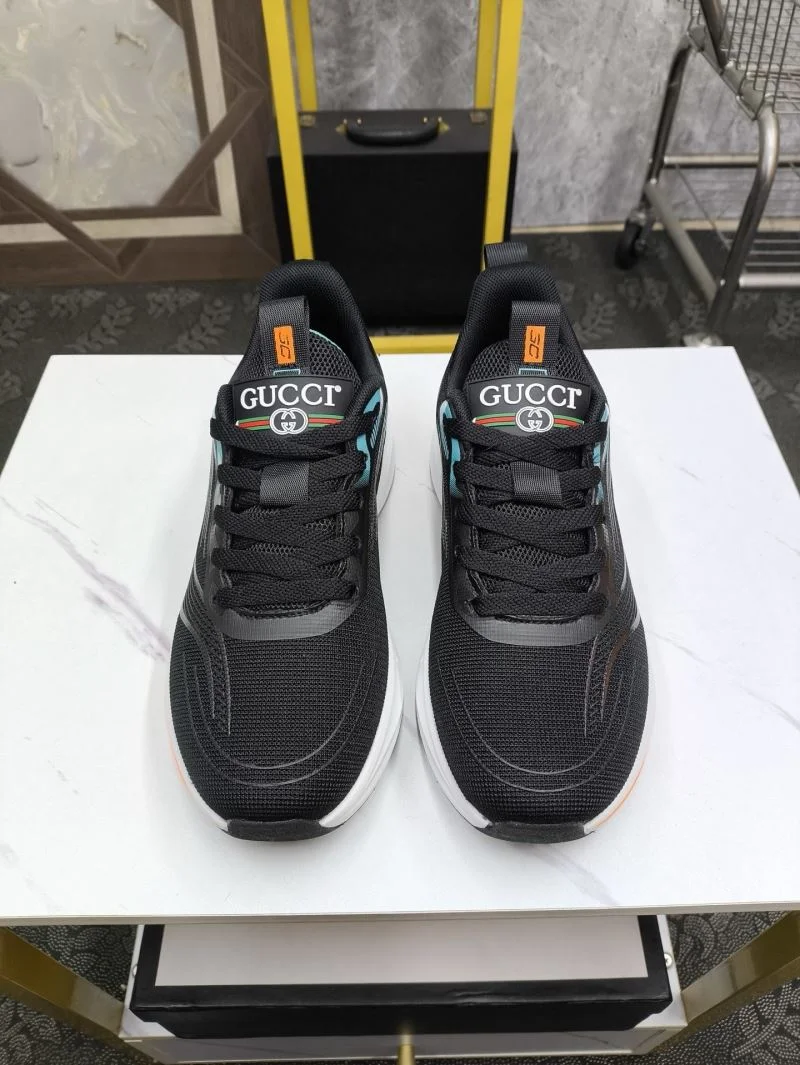 Bargain Gucci Low Shoes