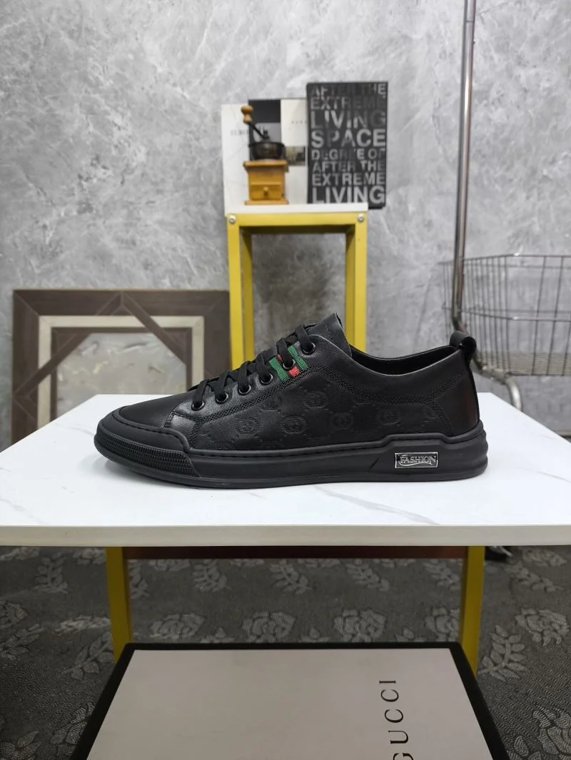 Exact replica Gucci Low Shoes