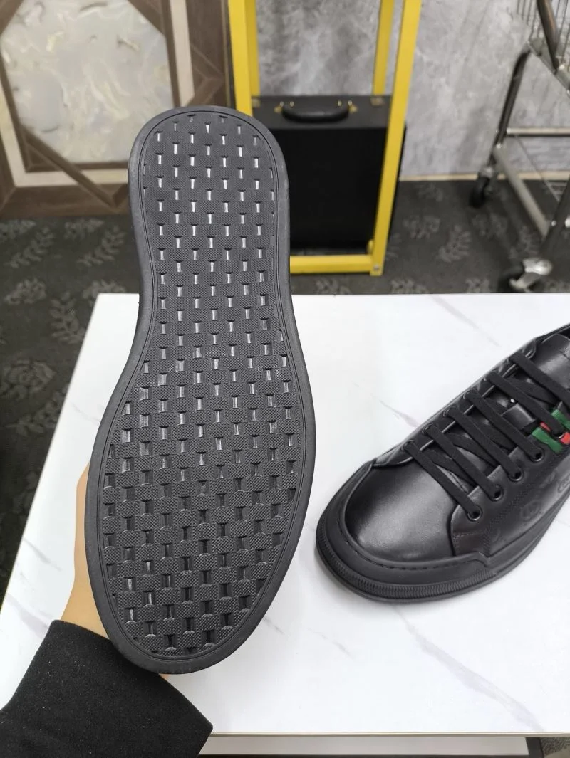 Exact replica Gucci Low Shoes