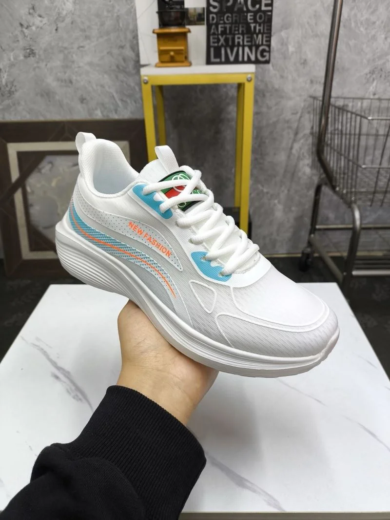 Value-priced Gucci Low Shoes