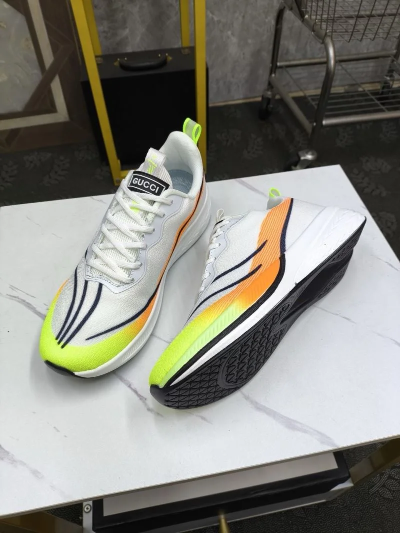 Bargain Gucci Low Shoes