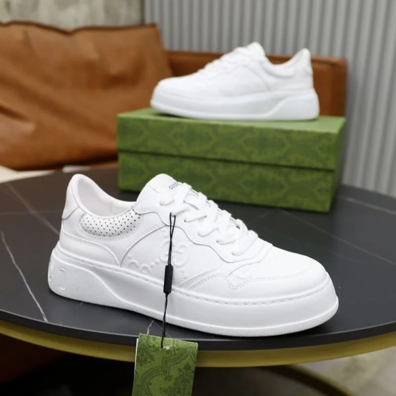 Exact replica Gucci Low Shoes