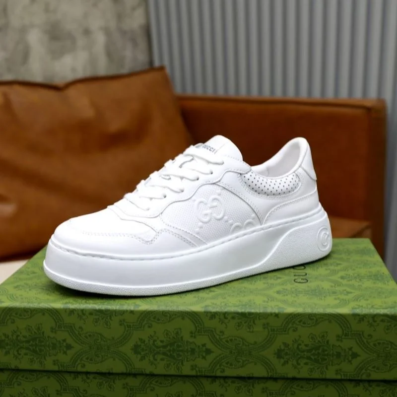 Exact replica Gucci Low Shoes