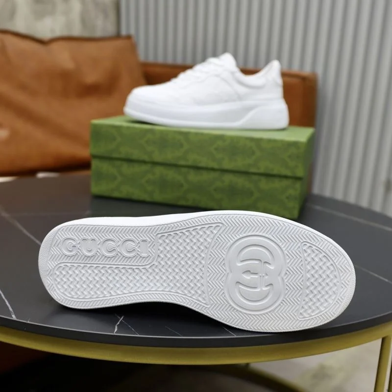 Exact replica Gucci Low Shoes
