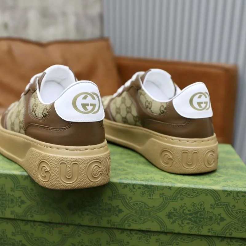 Perfect replica Gucci Low Shoes