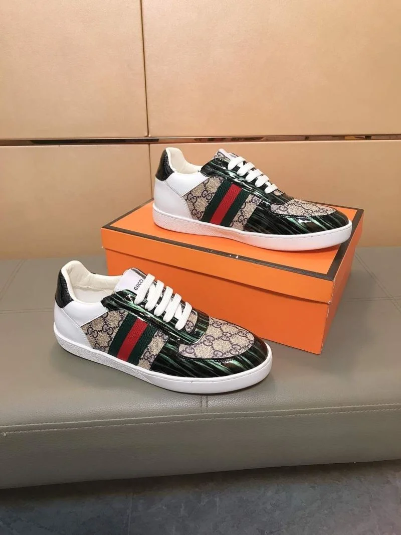 Bargain Gucci Low Shoes
