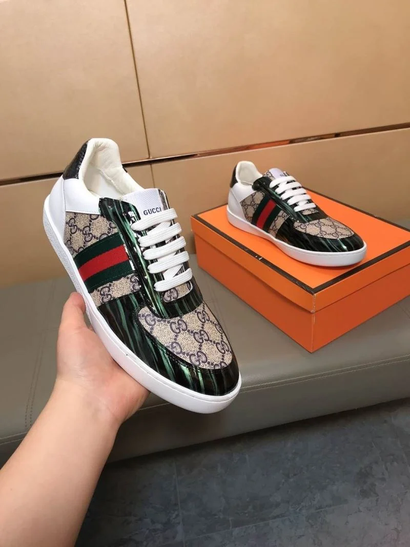 Bargain Gucci Low Shoes