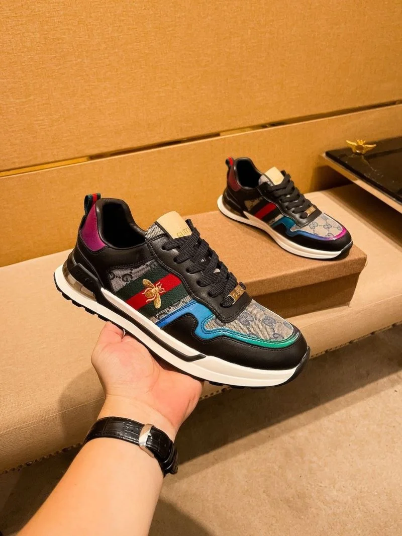 Accurate model Gucci Low Shoes