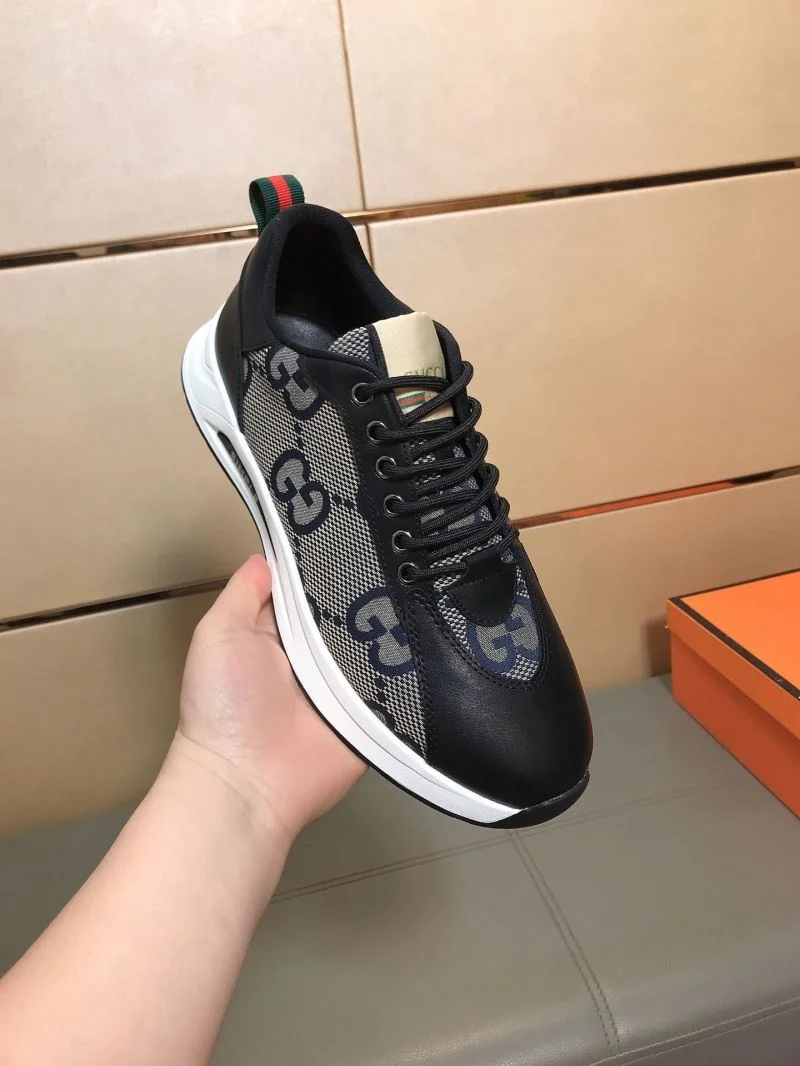 Perfect replica Gucci Low Shoes