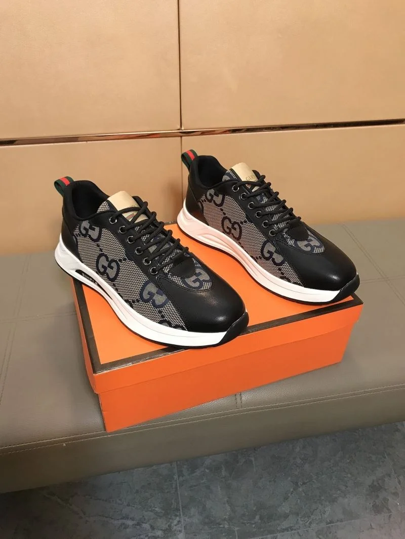 Perfect replica Gucci Low Shoes