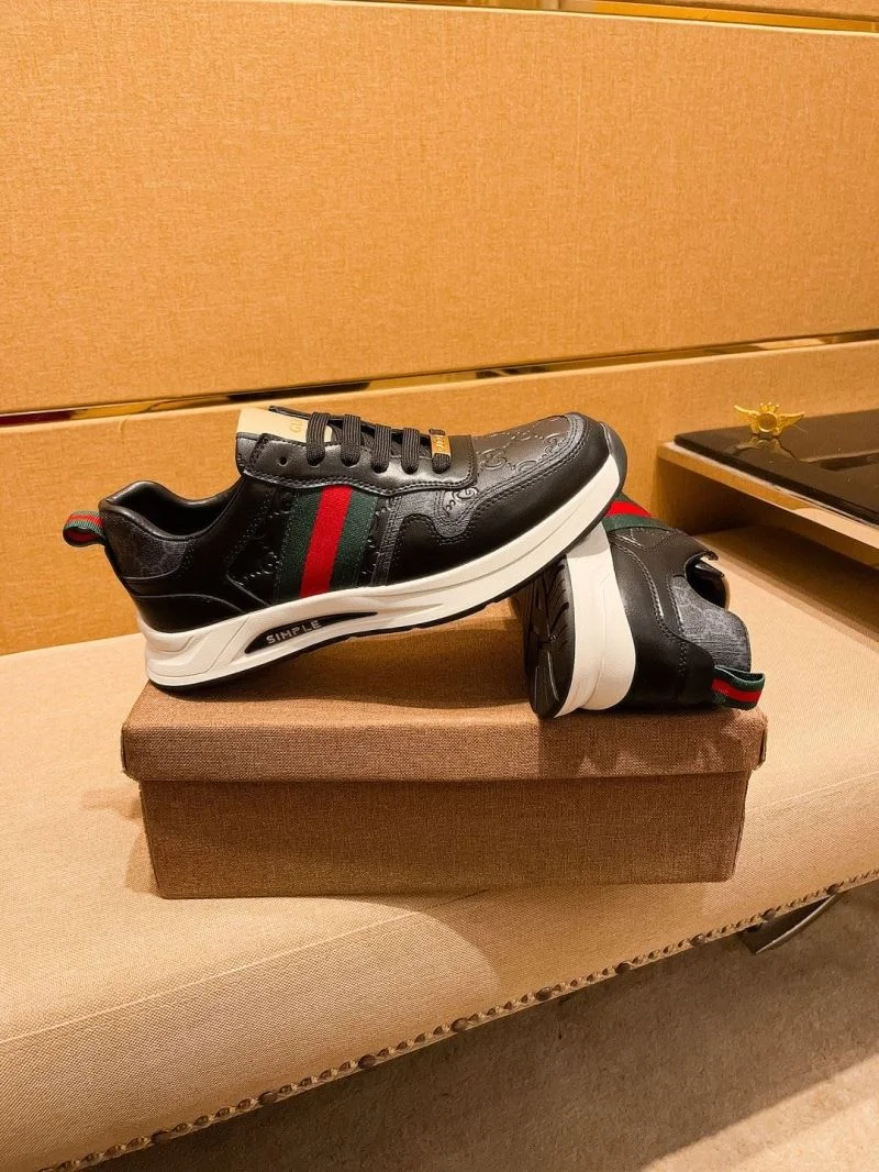 Exact replica Gucci Low Shoes