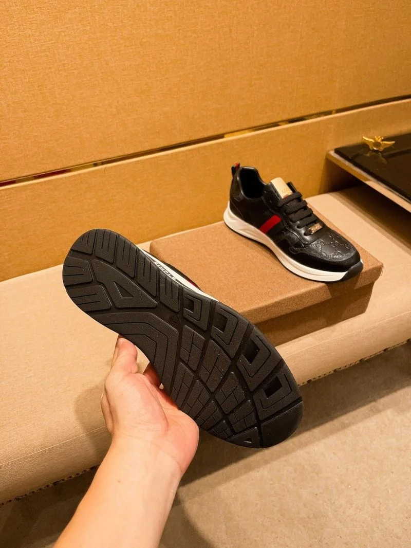 Exact replica Gucci Low Shoes
