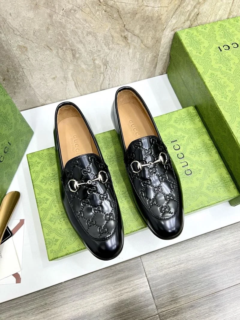 Gucci Low Shoes
