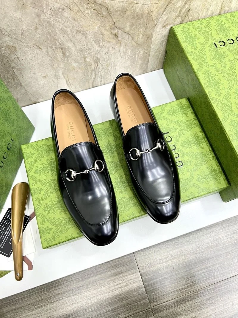Gucci Low Shoes