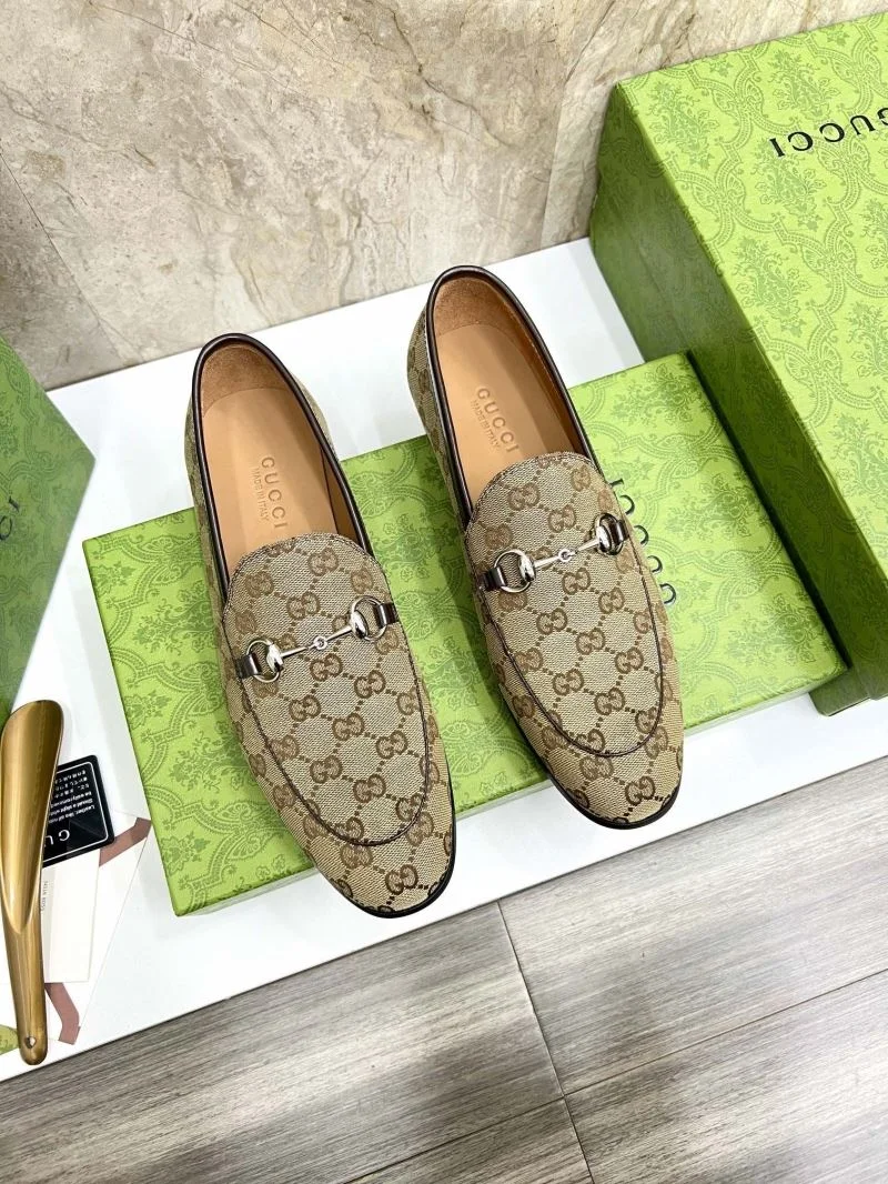 Gucci Low Shoes