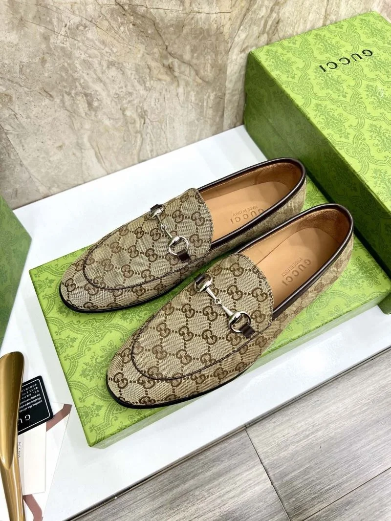 Precise copy Gucci Low Shoes