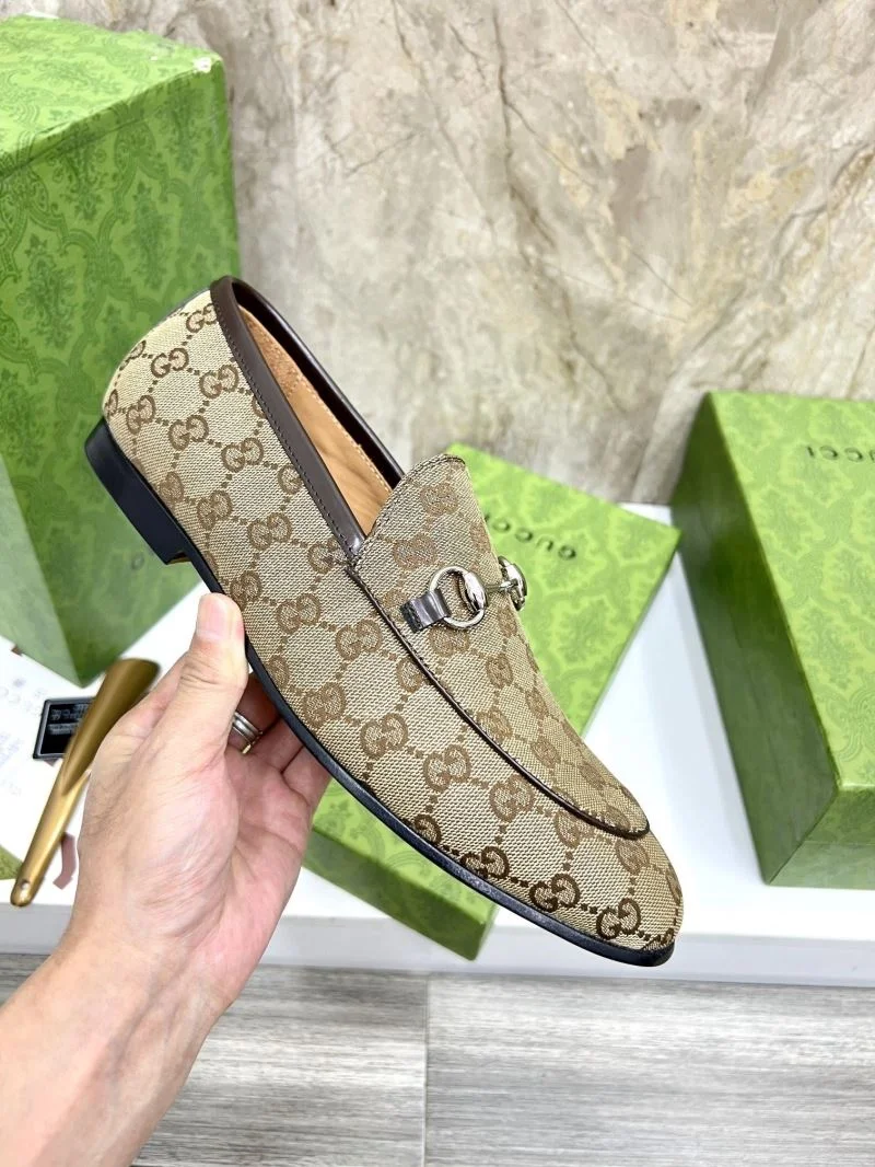 Precise copy Gucci Low Shoes