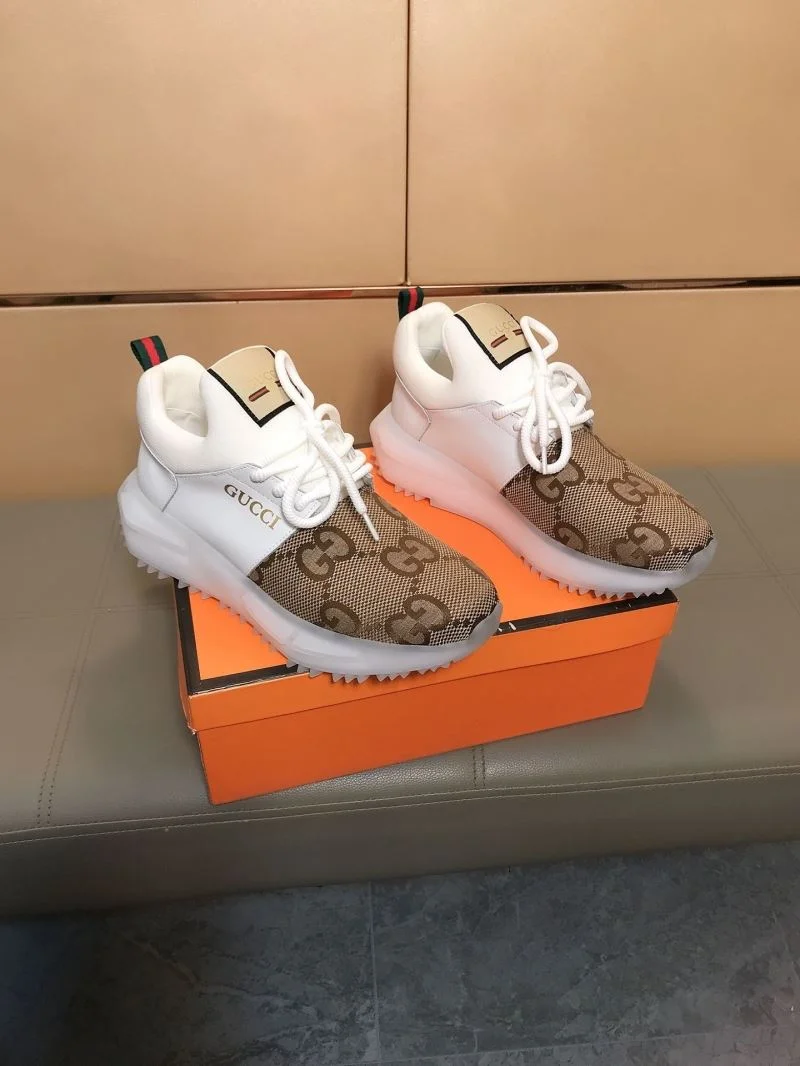 Top mirror Gucci Low Shoes