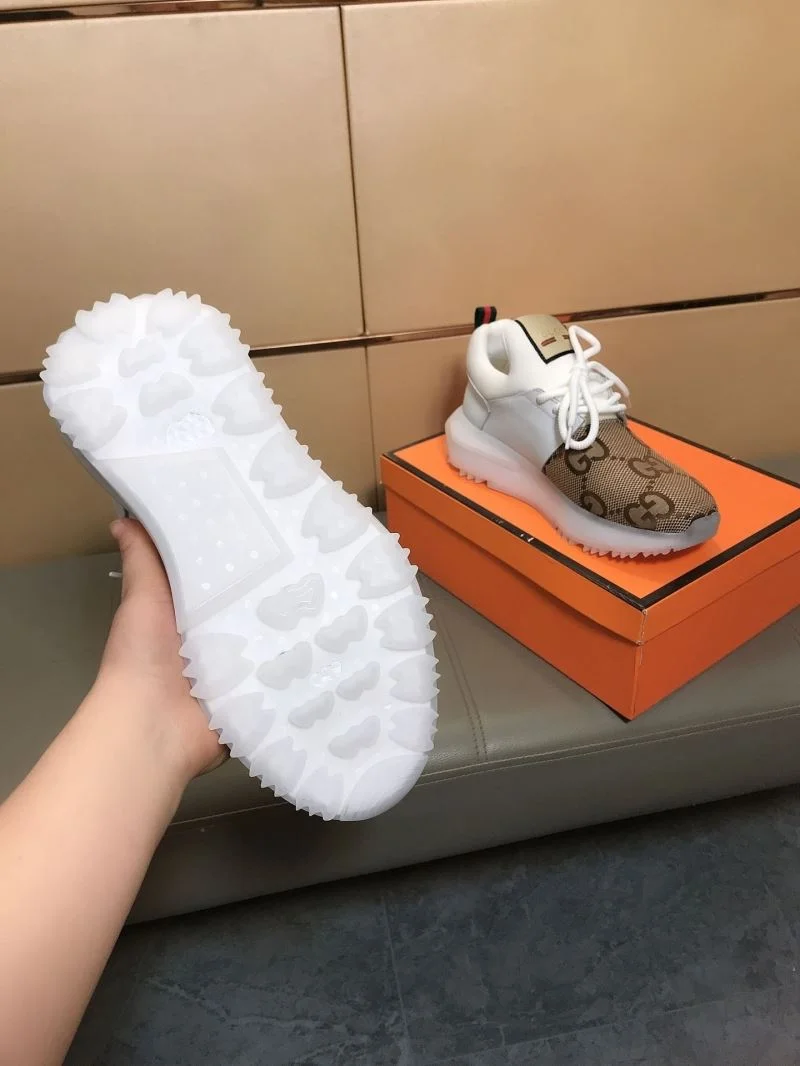 Top mirror Gucci Low Shoes