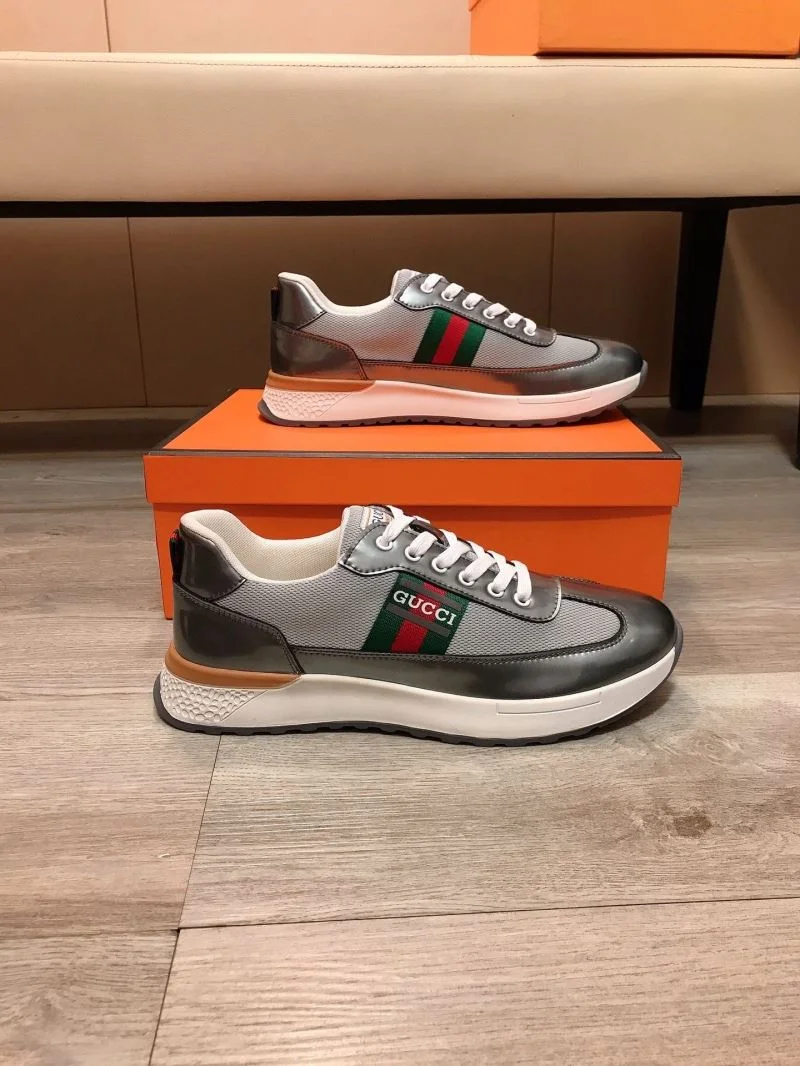 Top mirror Gucci Low Shoes