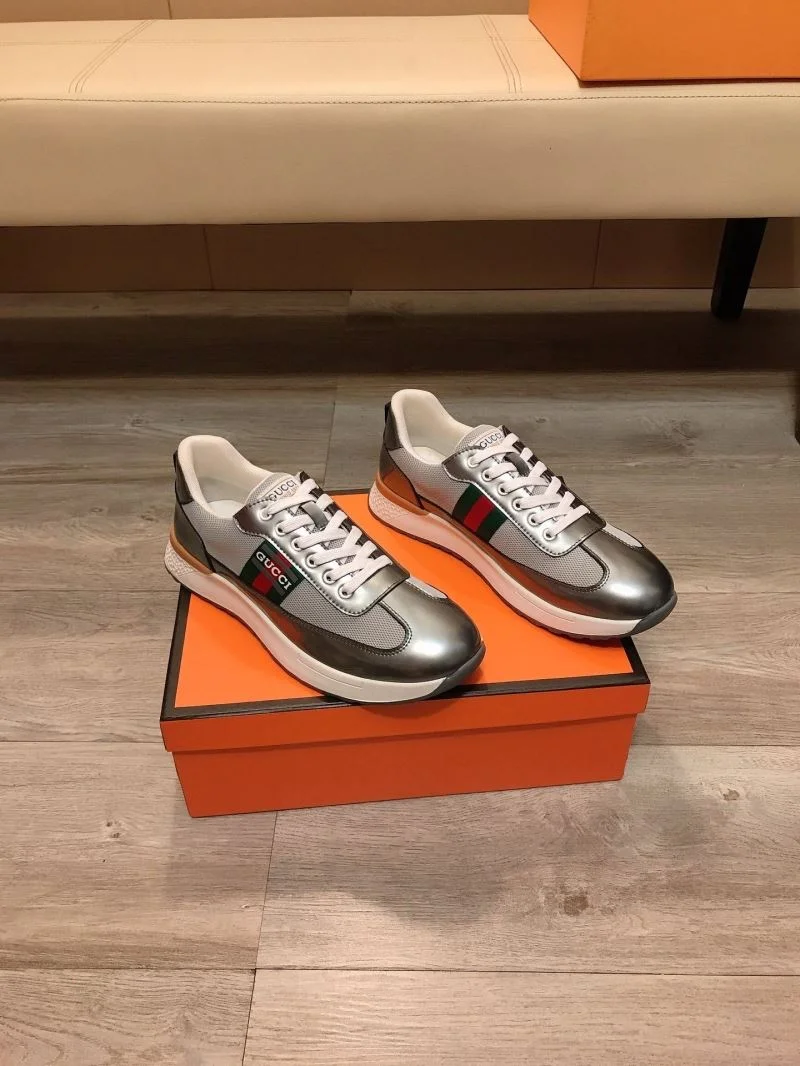 Top mirror Gucci Low Shoes
