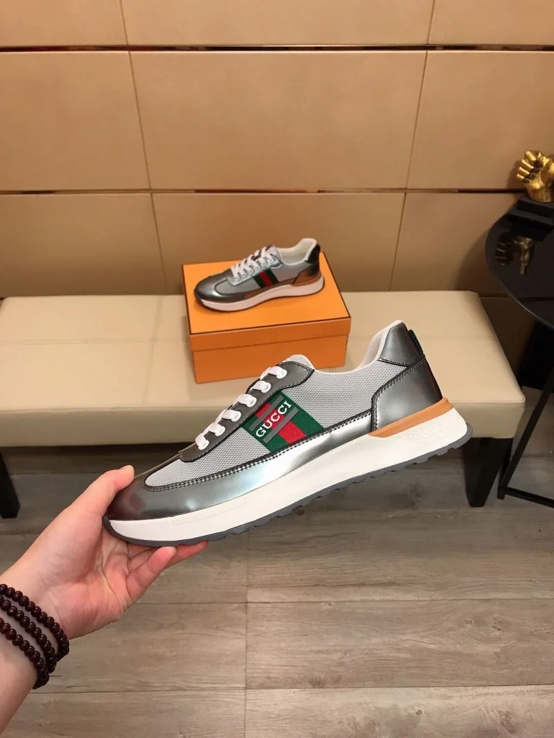 Top mirror Gucci Low Shoes